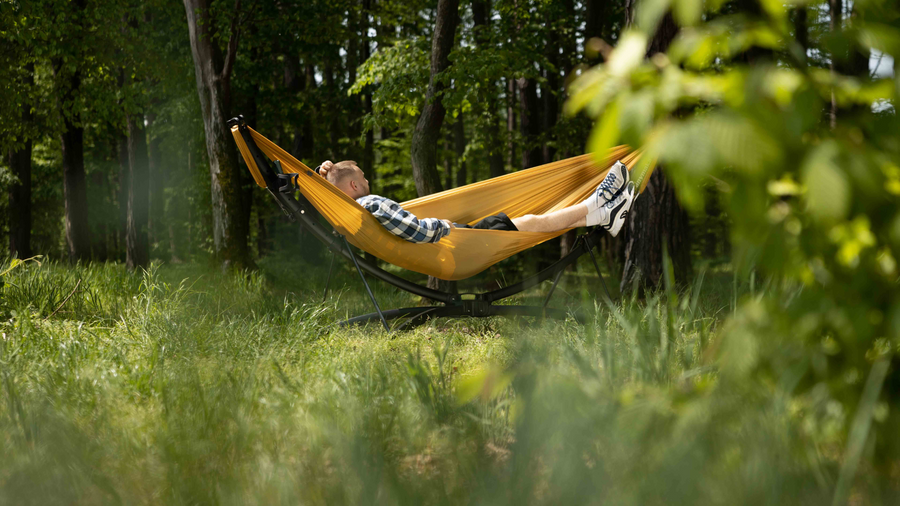 anymaka Official Site | Portable Hammock Stand